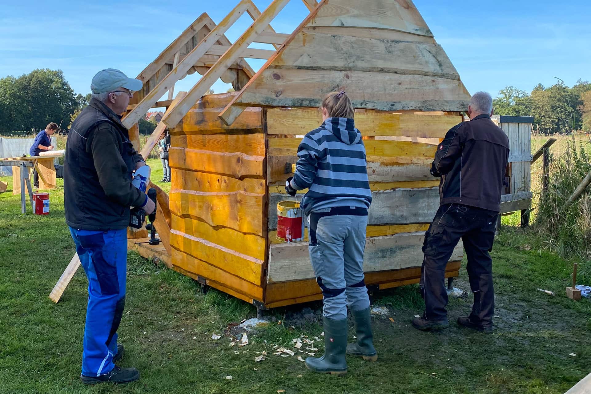 Zweibeiner: Das Team hinter den Kulissen - Oste-Nest